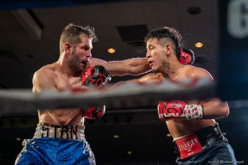 Kendo Castaneda stops veteran Stan Martyniouk in six rounds