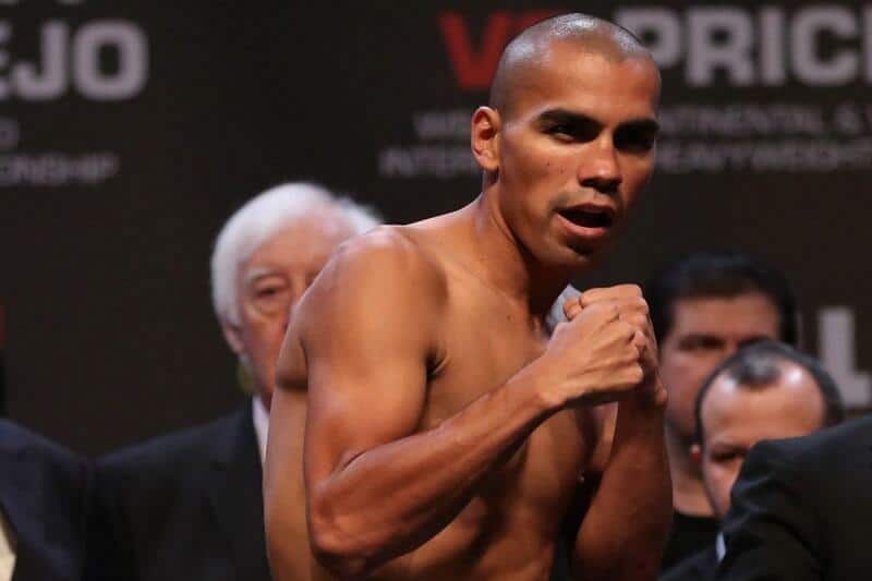 Ex-world champ Carlos Molina bringing back 15-round fight - World ...