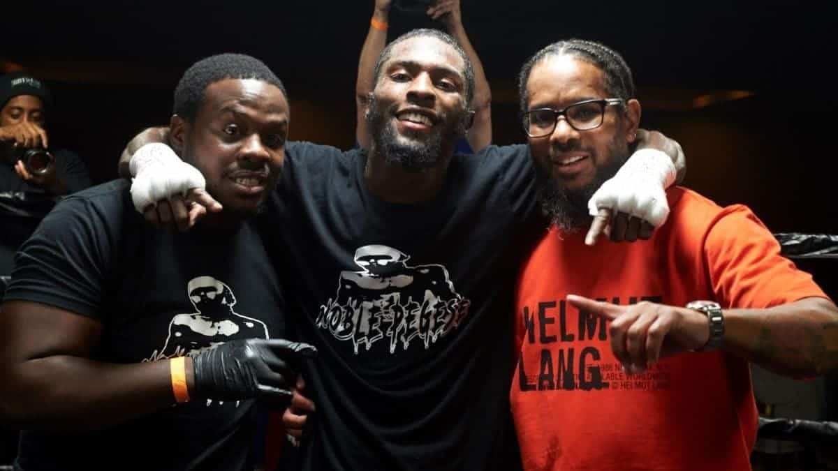 Jabril Noble outscores Rashan Adams in Philadelphia split