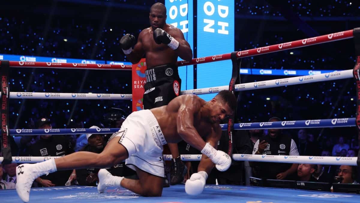 Anthony Joshua knocked out cold as 98,128 witness demolition 1