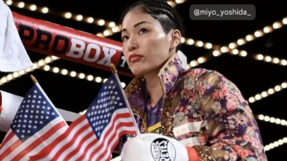 Miyo Yoshida and Amanda Galle congratulated on title success - World ...