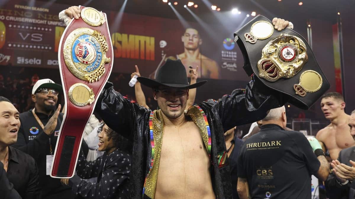 Gilberto Ramirez becomes number one at cruiserweight - World Boxing News