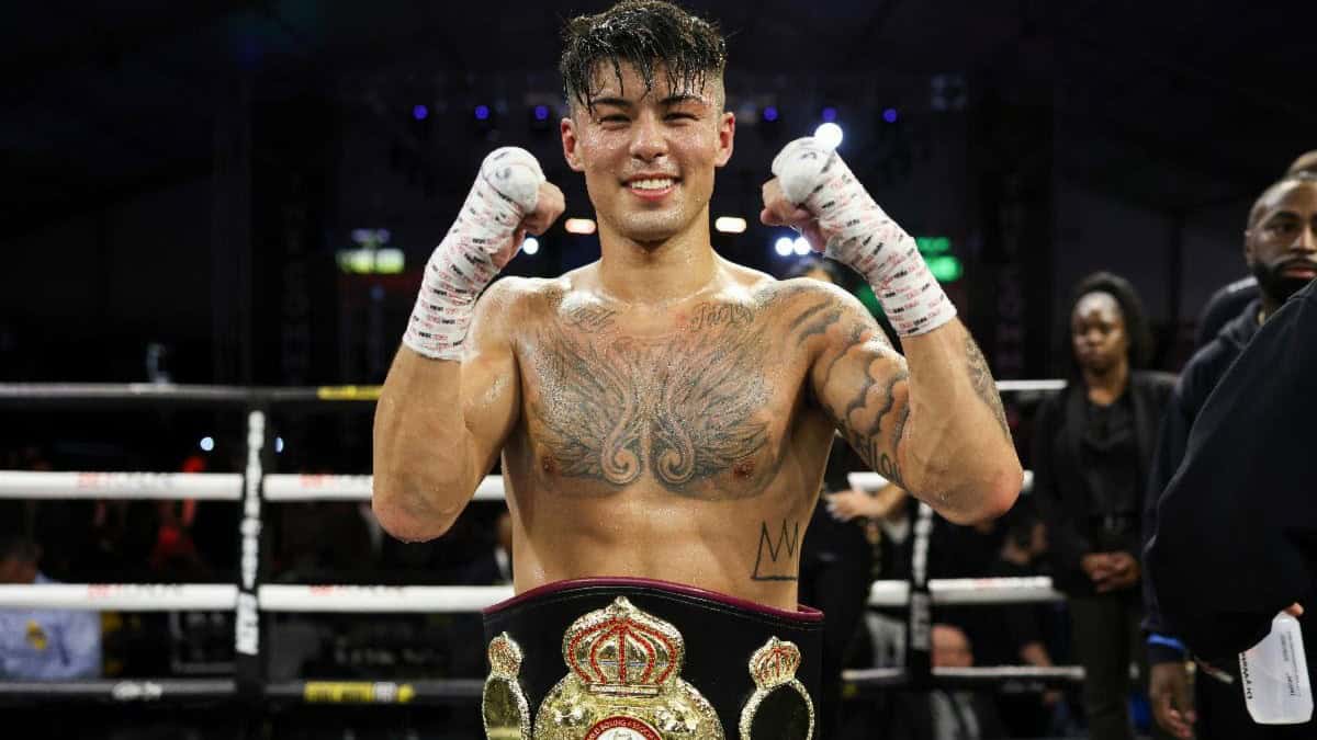 Eric Priest impressive in first headliner, moves to 15-0 - World Boxing ...