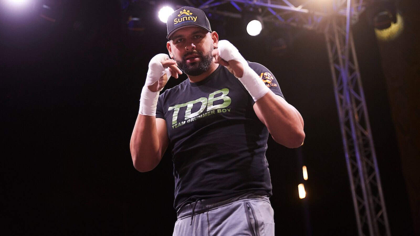 Heavyweight Eric Molina eyes Texas homecoming