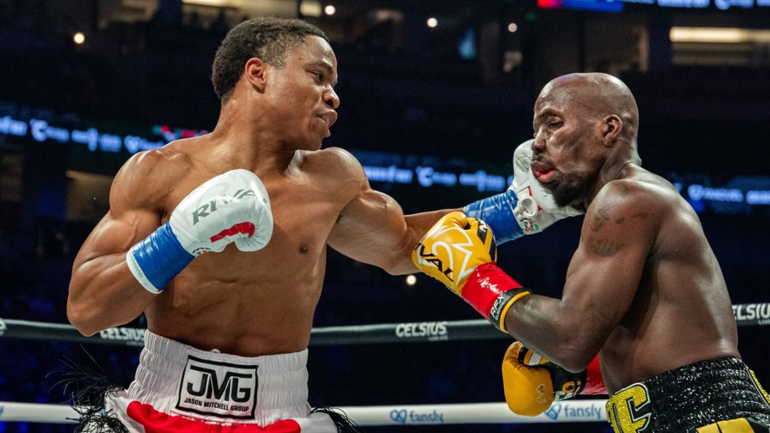 Schofield, Edwards shine: Paul vs Chavez Jr undercard results - World Boxing News