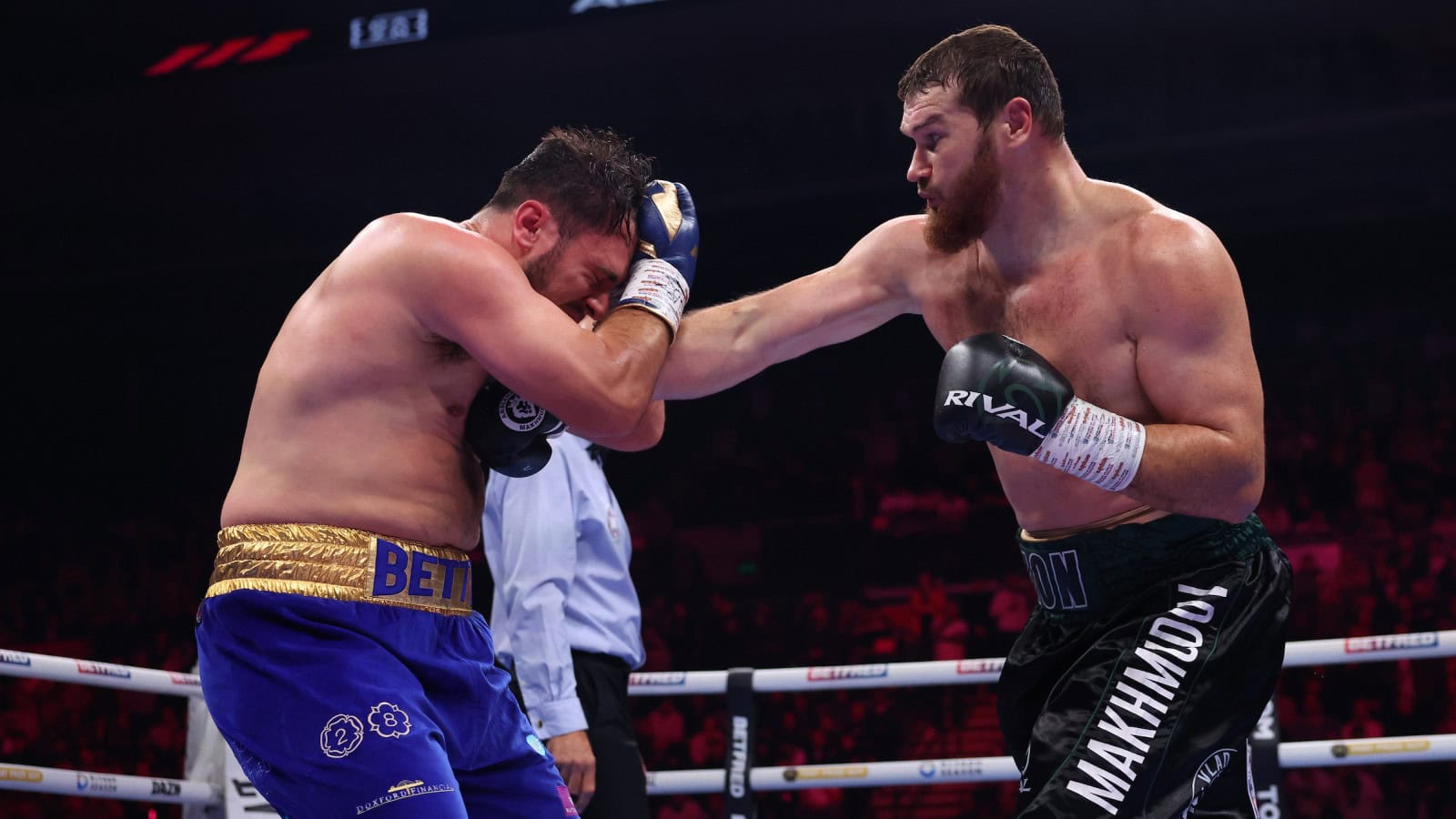 Live Boxing Coverage: Weigh-Ins, Round Updates & Scorecards - World ...