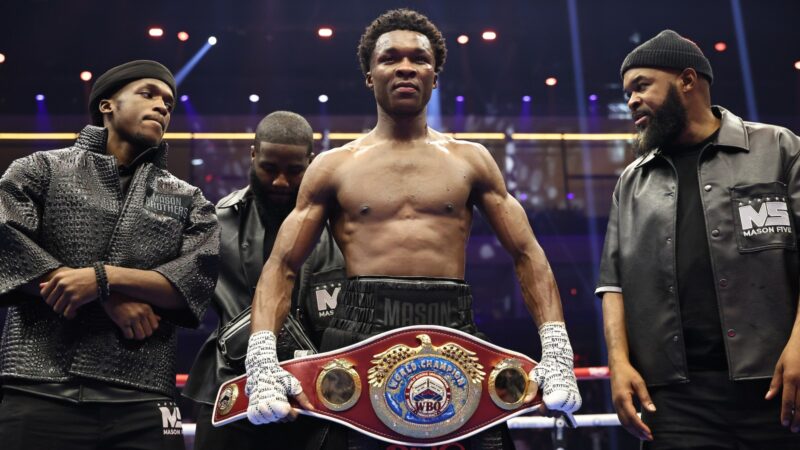 Abdullah Mason Shines in Ring IV Thriller, Defeats Sam Noakes by UD 2